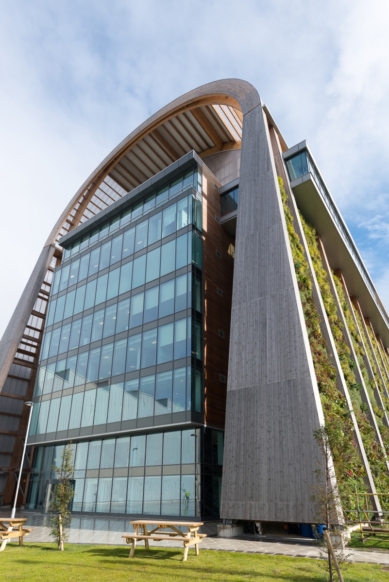 Duke of Kent Opens Leeds Recycling Facility | Veolia UK