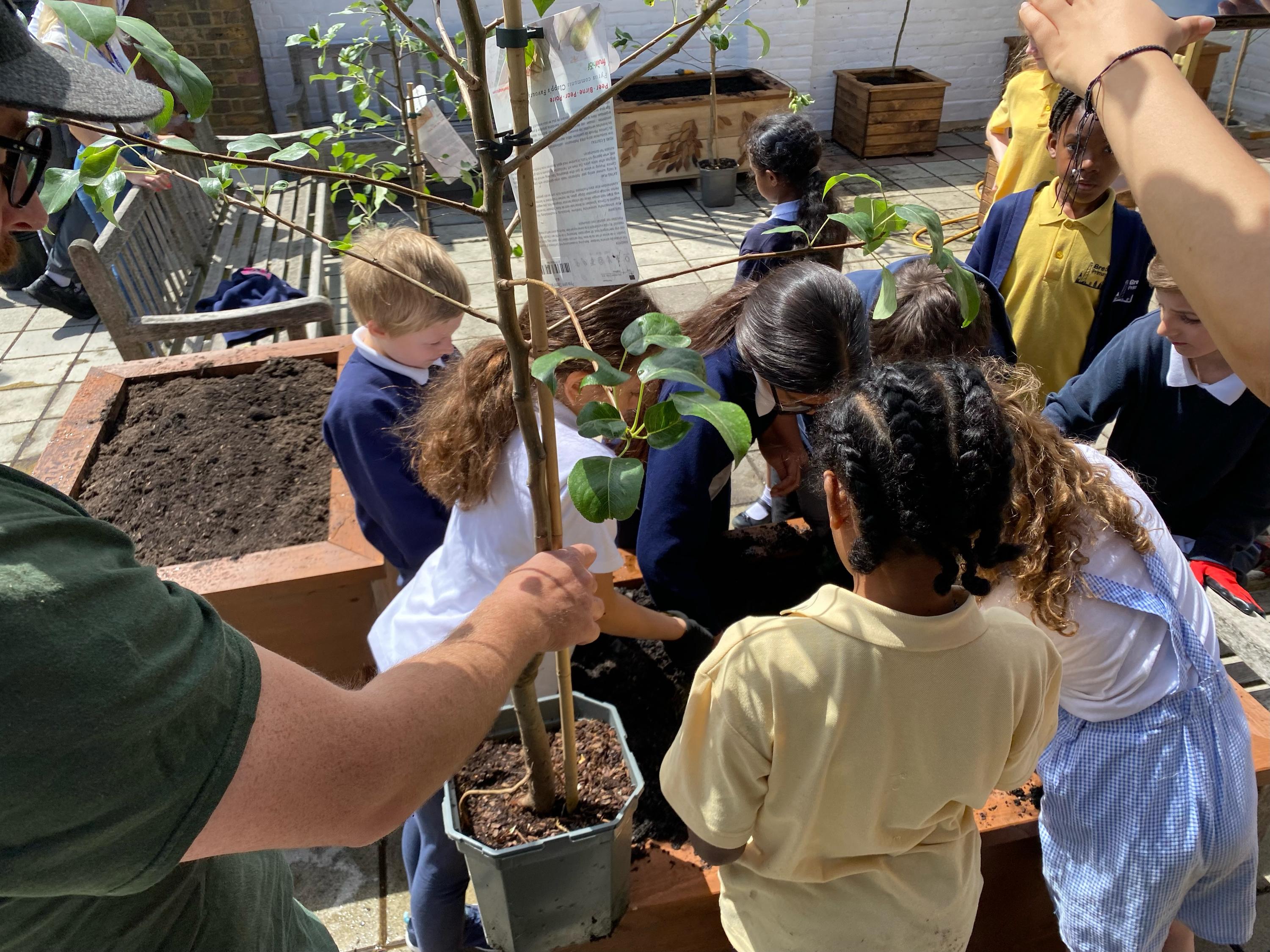 Supporting the Next Generation of Environmentalists | Veolia